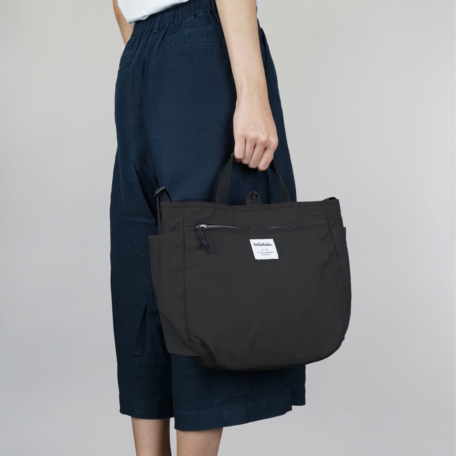 Hellolulu Jolie Double Sided 2 Way Shoulder Bag (Black/Marine Blue ...