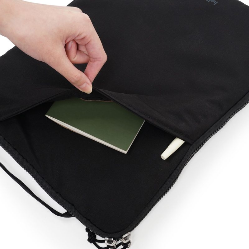 Hellolulu Eilif 3-Way Sleeve Case 16" Recycled (Off Black) - Hellolulu Singapore