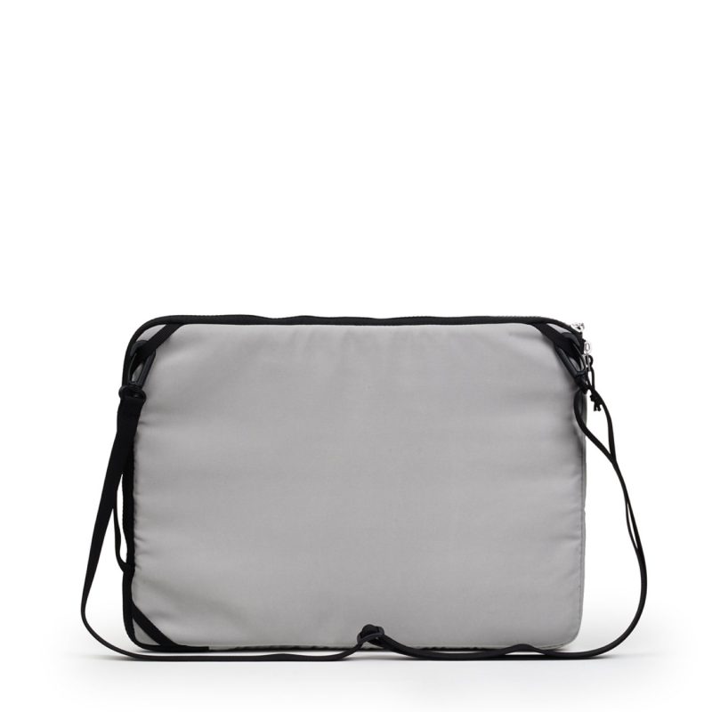 Hellolulu Eilif 3-Way Sleeve Case 16 inch Recycled (Harbor Mist) - Hellolulu Singapore